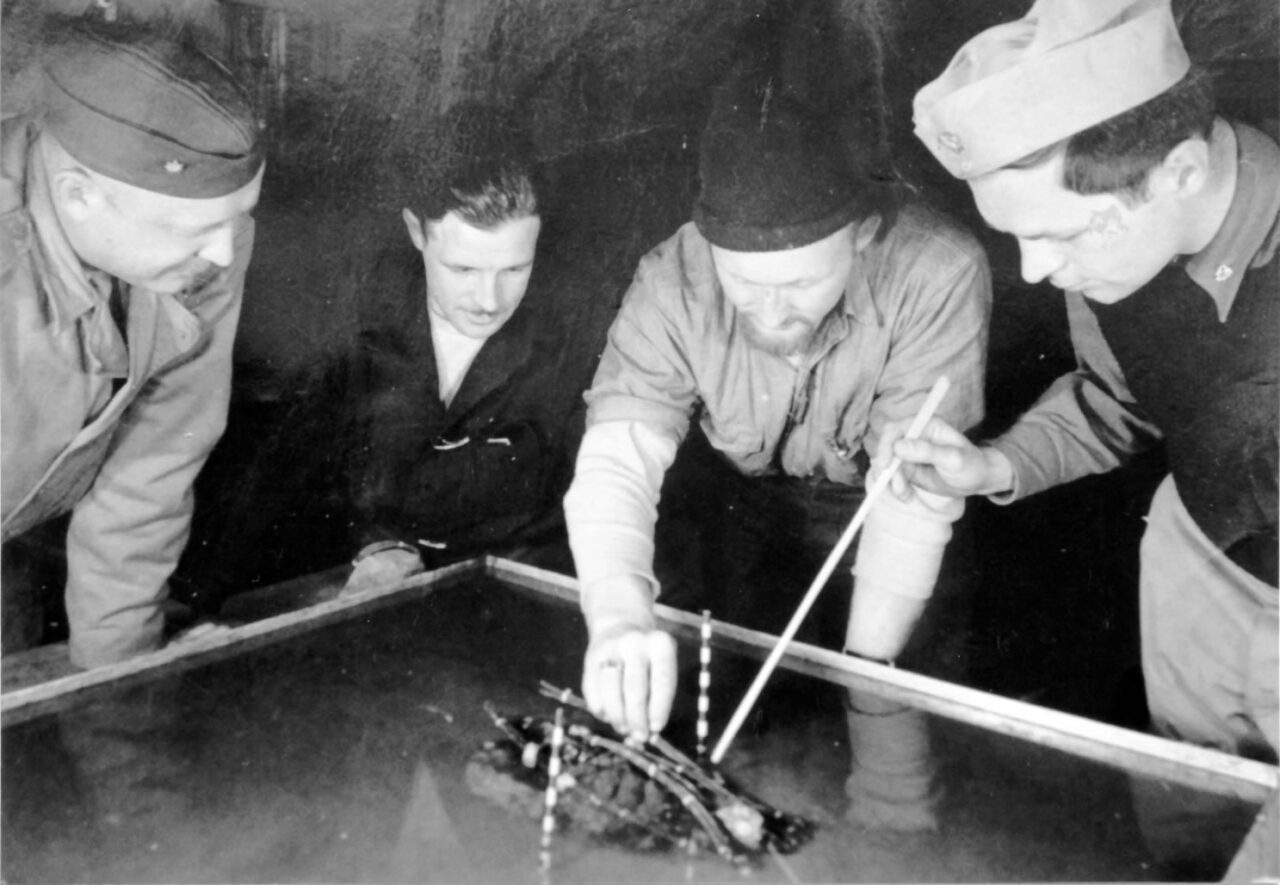 The First Deployed Naval Combat Demolition Unit - National Navy UDT ...